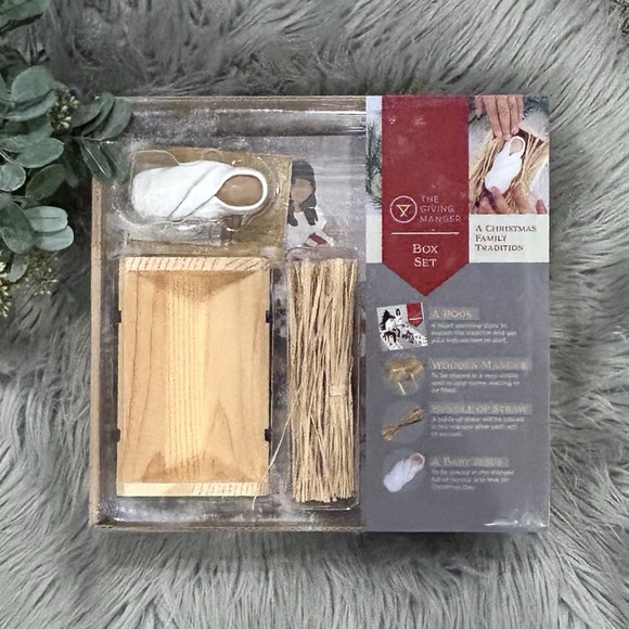 Toys | The Giving Manger Box Set Christmas Family Tradition Jesus ...